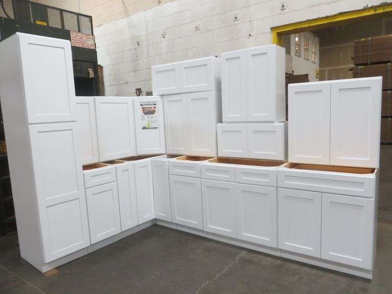 Arcadia White Kitchen Cabinet Set 12' x 11.75' - Lambrecht Auction, Inc.