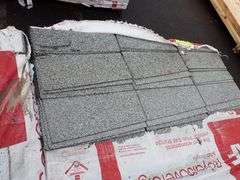 Silver Lining 3 Tab Shingles - Lambrecht Auction, Inc.