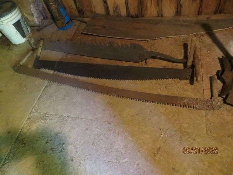 Ice Saw, Two 2-Man Saws - Lambrecht Auction, Inc.