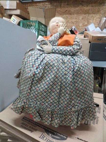 Rag Doll Toaster Cover - Lambrecht Auction, Inc.