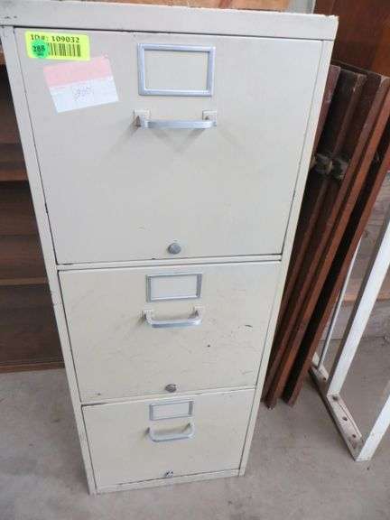 3 Drawer File Cabinet - Used - Lambrecht Auction, Inc.