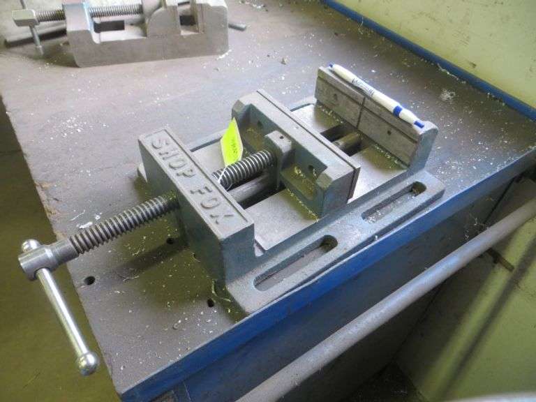 Shop Fox 6" Drill Press Vise - Lambrecht Auction, Inc.