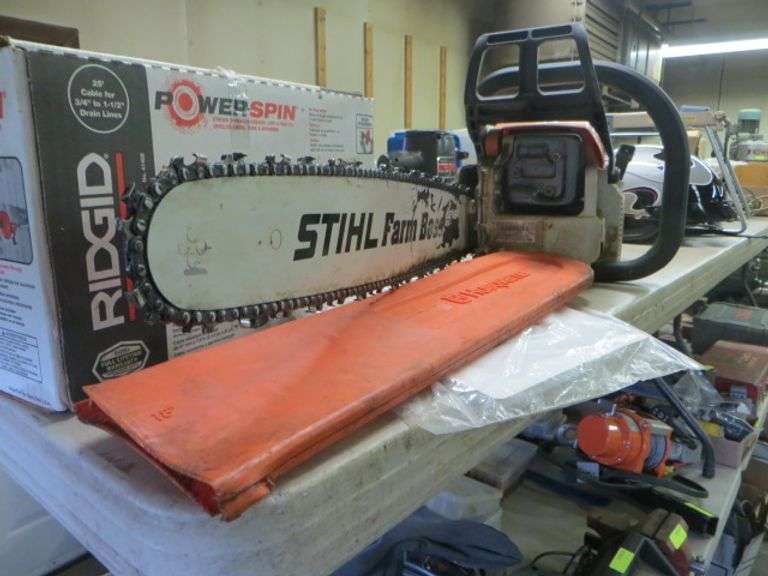 Stihl MS-290 Chainsaw - Lambrecht Auction, Inc.