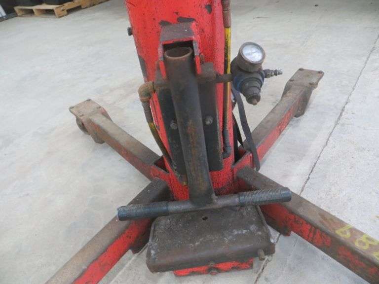 Norco Air over Hydr. Power Train Jack - Lambrecht Auction, Inc.