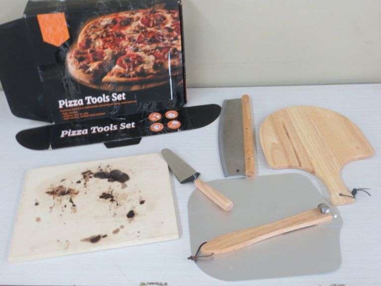 Pizza Tools Set - Lambrecht Auction, Inc.