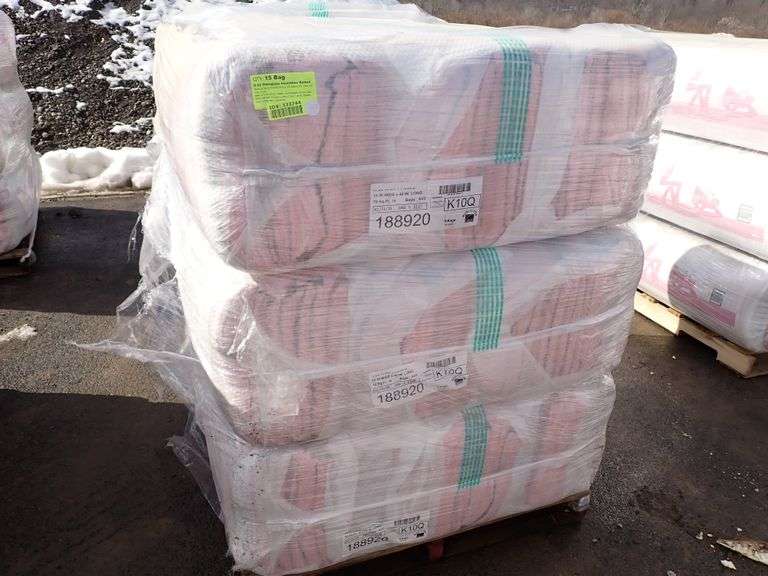 R-22 Fiberglass Insulation Batted - Lambrecht Auction, Inc.