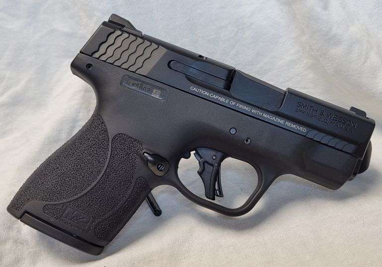 Smith & Wesson - M&P 9 Shield Plus - 9mm - Lambrecht Auction, Inc.