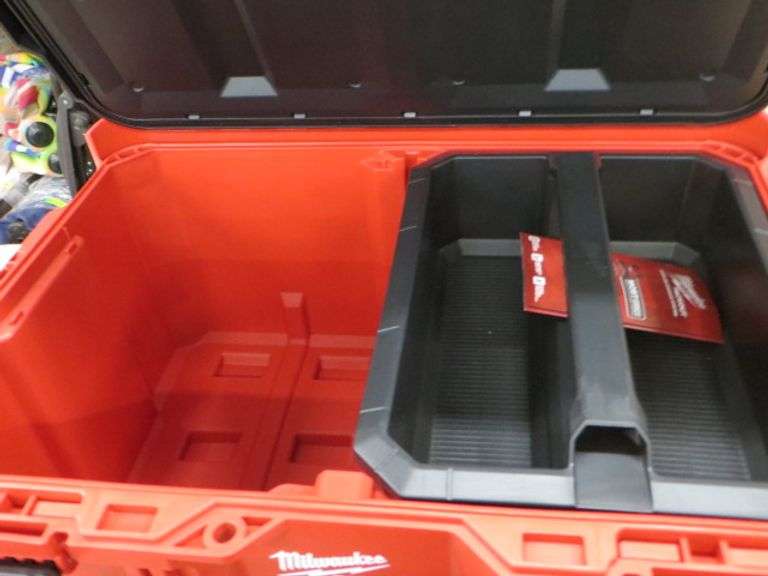 Milwaukee Pack Out Large Tool Box - Lambrecht Auction, Inc.