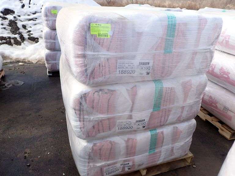 R-22 Fiberglass Insulation Batted - Lambrecht Auction, Inc.