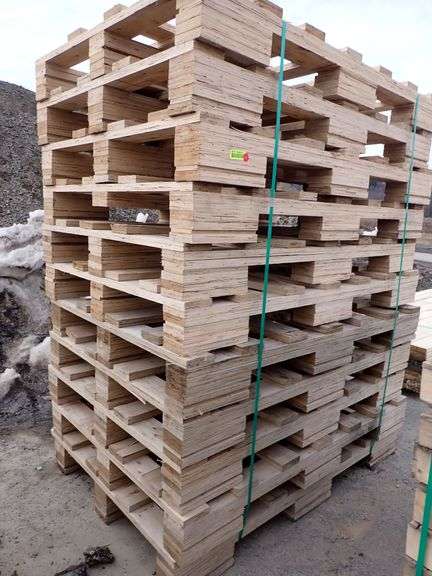 Bundle Of Pallets - Lambrecht Auction, Inc.