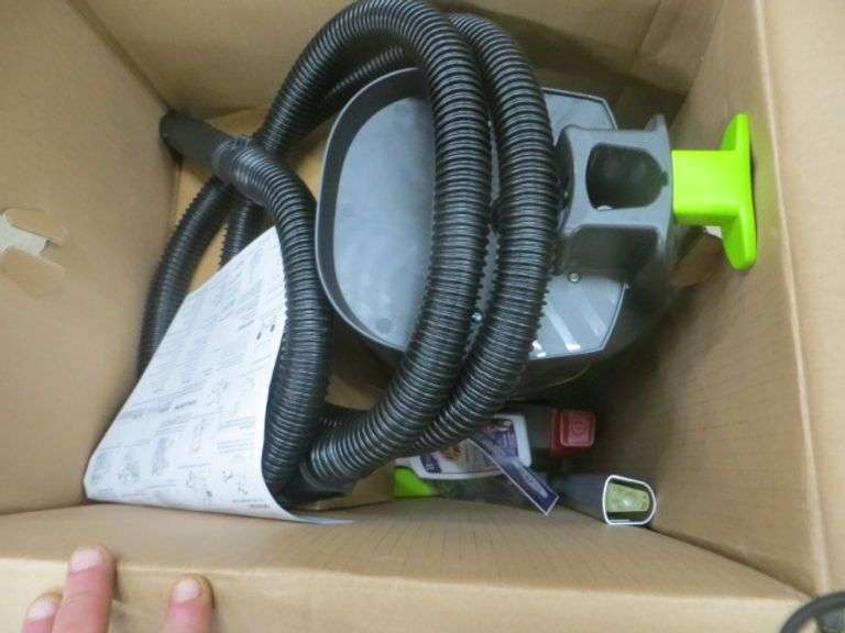 Hoover Dual Power Pet Max Carpet Cleaner - Lambrecht Auction, Inc.