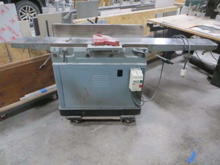 Delta 8" Jointer - Lambrecht Auction, Inc.