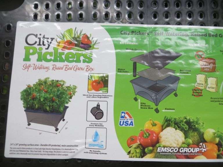 Five City Pickers Self Watering Raised Bed Grow Box - Lambrecht Auction ...