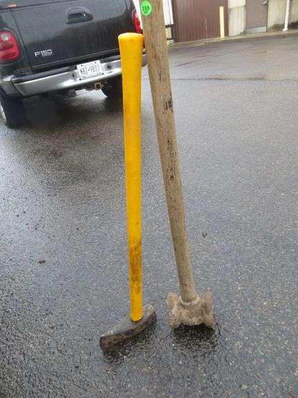 Go-Devil, Post Maul - Lambrecht Auction, Inc.