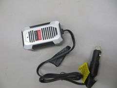 Vector 120 Watt Power Inverter - Lambrecht Auction, Inc.