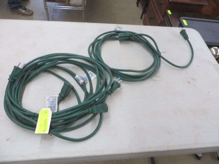 Three Short Extension Cords - Lambrecht Auction, Inc.