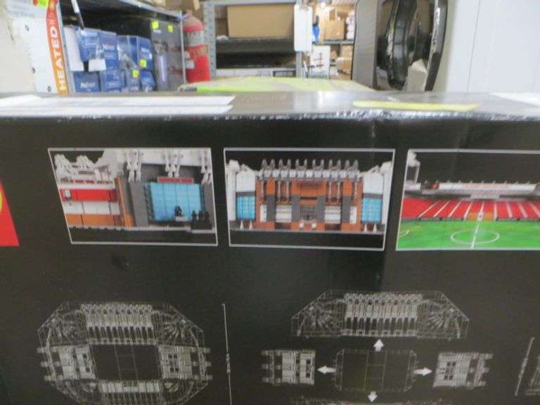 Lego Creator Old Trafford Set - Lambrecht Auction, Inc.