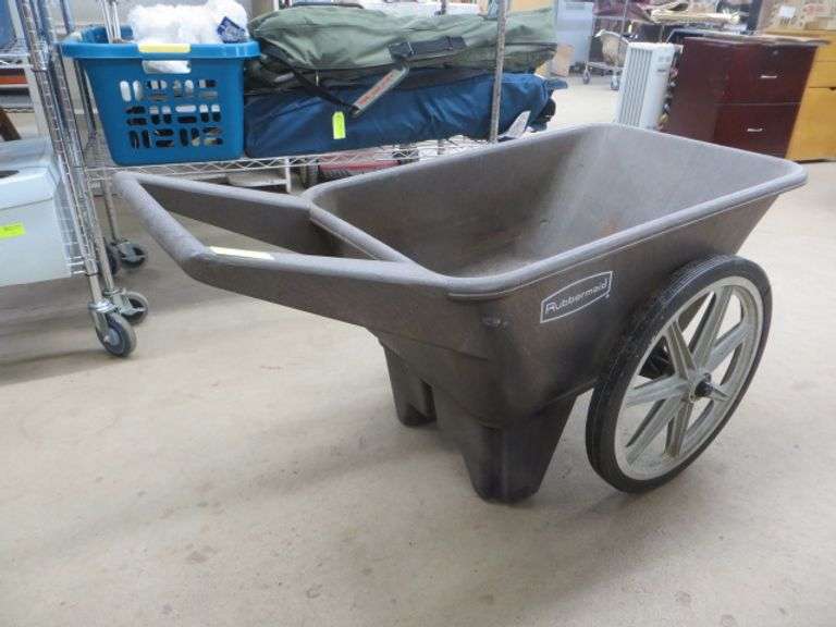 Rubbermaid Lawn Cart - Lambrecht Auction, Inc.