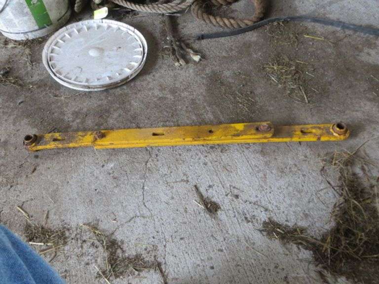 3 Pt. Stabilizer Bar - Lambrecht Auction, Inc.