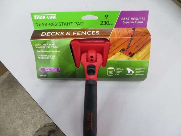 Shur-Line 9" Tear Resistant Stain Pads - Decks And Fences - Lambrecht ...