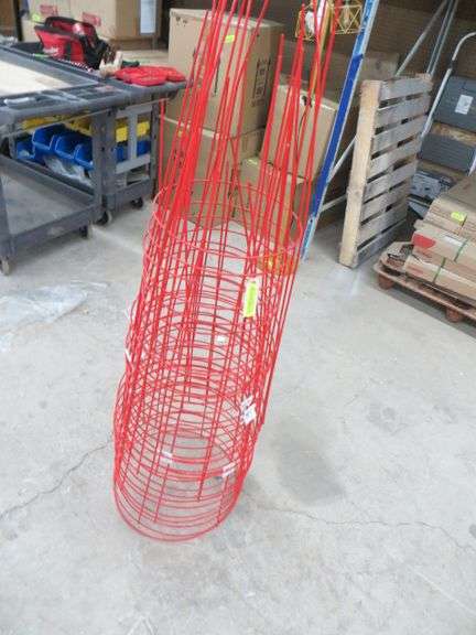 42" Red Plastic Coated Tomato Cages (12) - Lambrecht Auction, Inc.