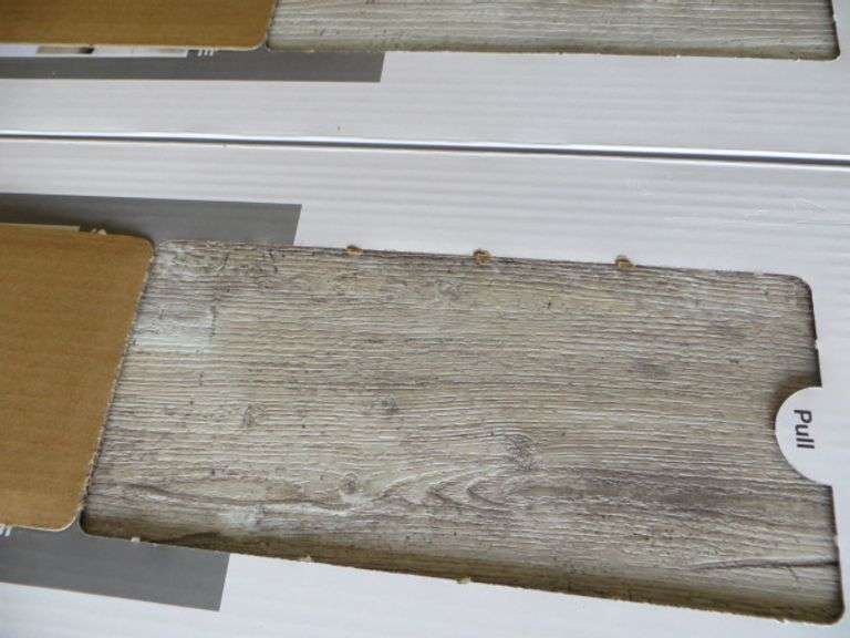 Lifeproof Viynl Flooring Lighthouse Oak - Lambrecht Auction, Inc.