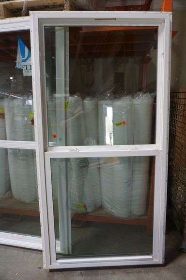 Brickmould White Vinyl Single Hung Window 72"x36" - Lambrecht Auction, Inc.