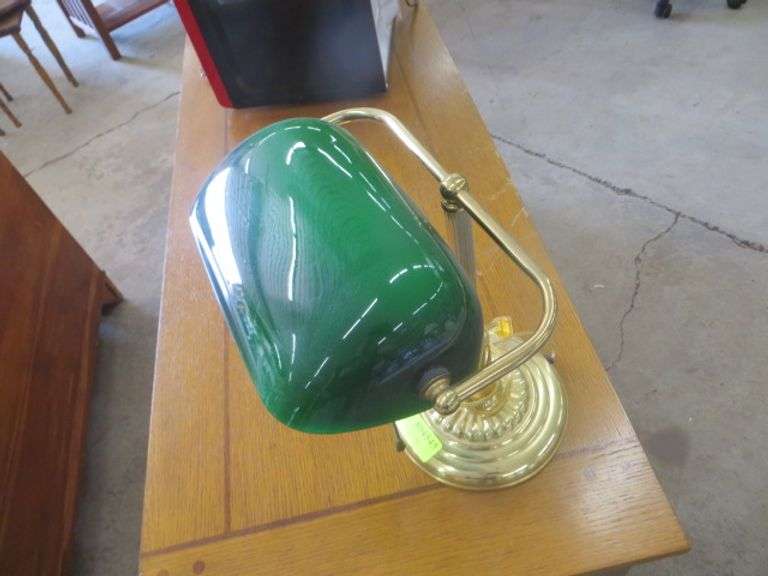 Bank Tellers Lamp (reproduction) - Lambrecht Auction, Inc.