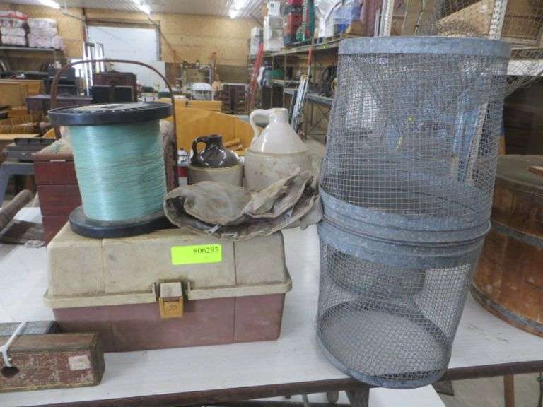 Minnow Traps, Tackle Box w/Contents, Fishline - Lambrecht Auction, Inc.