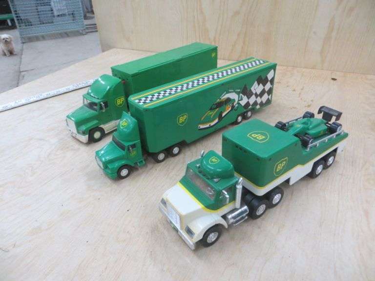 BP Trucks and Car Haulers - Lambrecht Auction, Inc.