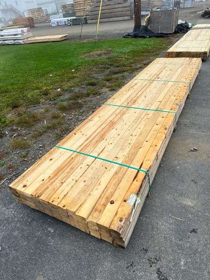 SPF Dimensional Lumber 2"x4"x16' *See Description* - Lambrecht Auction ...