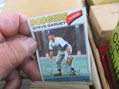 Topps 1977 Baseball Cards - Lambrecht Auction, Inc.