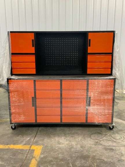 DIGGIT Tool Box w/ TOP CABINET - Langham Auctioneers