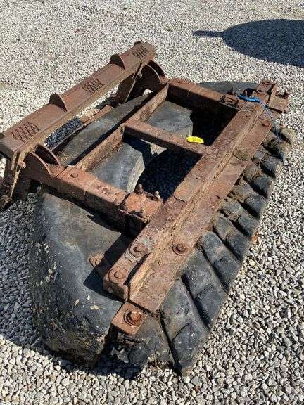 Rubber Tire Skid Steer Manure Scraper - Langham Auctioneers