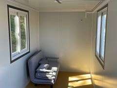 Mobile Living Quarters - Langham Auctioneers