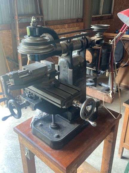 Benchmaster Milling Machine - Langham Auctioneers