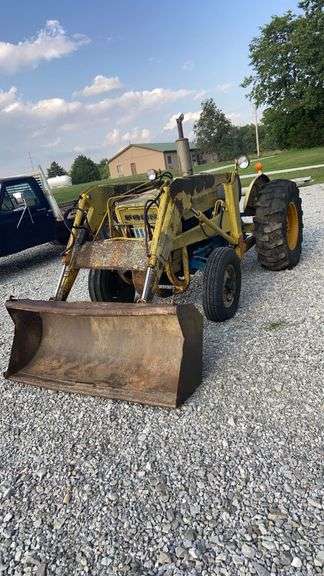 Ford 3400 Industrial Diesel Tractor - Langham Auctioneers