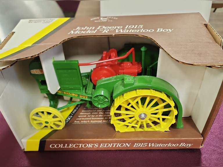 JD 1915 Model "R" Waterloo Boy Tractor Collector's Edition model ...