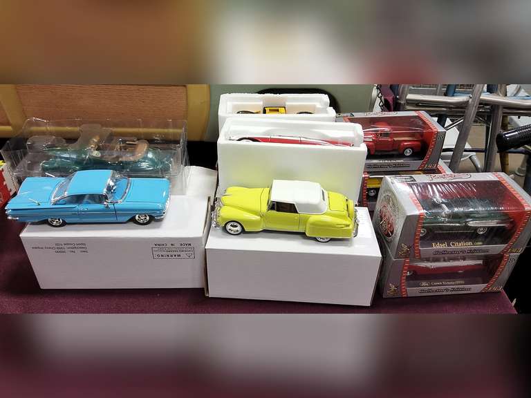9 diecast cars w/ boxes SEE PICS - Lindsay Auctions & Realty LLC