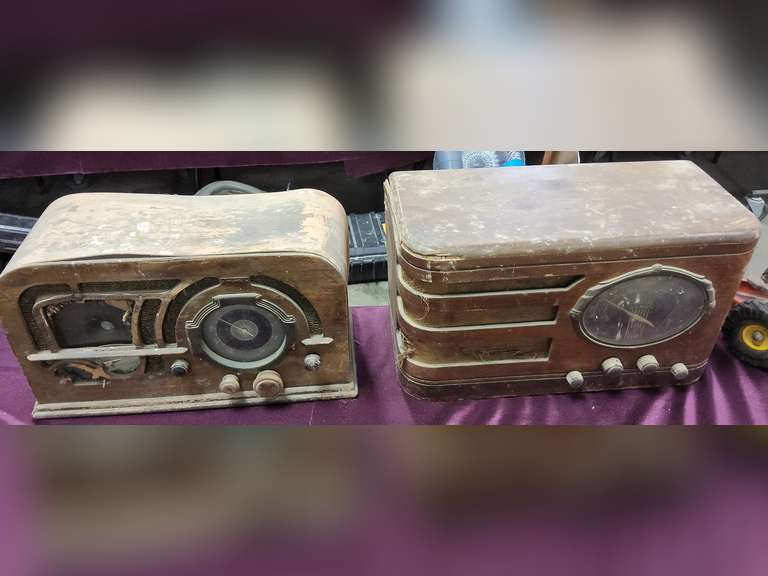 2 antique radios (Tone Master & Air Master) both need repair - Lindsay ...