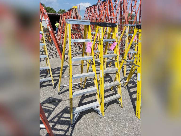 1 Werner & 1 Husky 6ft step ladders - Lindsay Auctions & Realty LLC