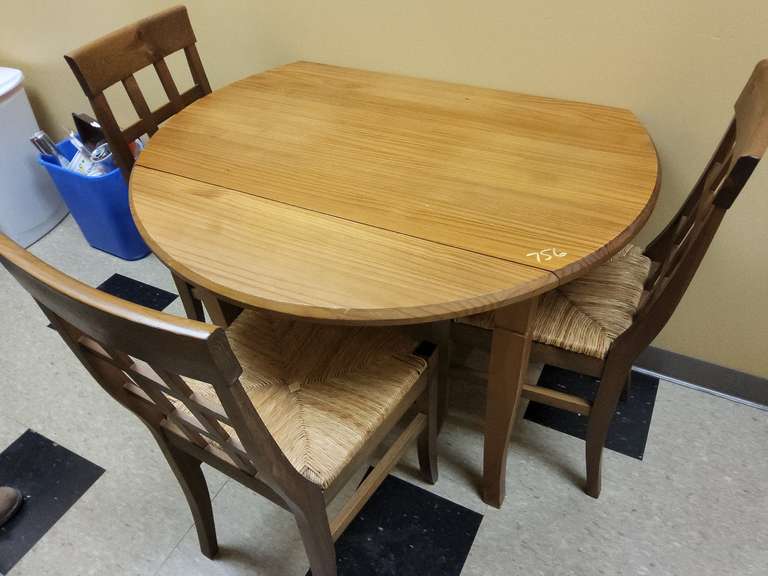 Table & 3 chairs - Lindsay Auctions & Realty LLC