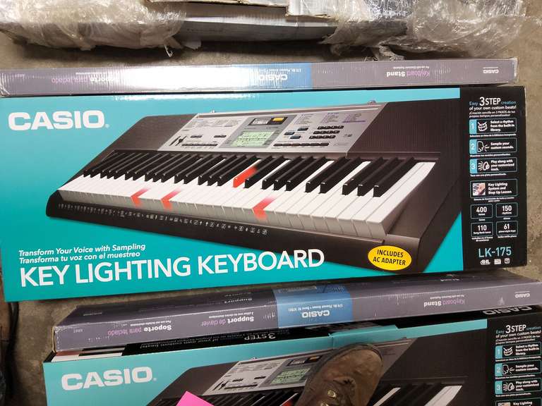 Casio LK-175 key lighted keyboard with stand - Lindsay Auctions ...