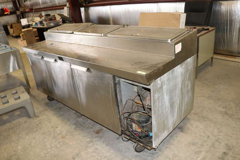 Randell Prep table with Refrigerated bottom - Lawler Auction Company