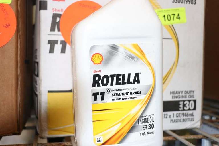 BOX OF SHELL ROTELLA SAE 30 (12 BOTTLES) - Lawler Auction Company
