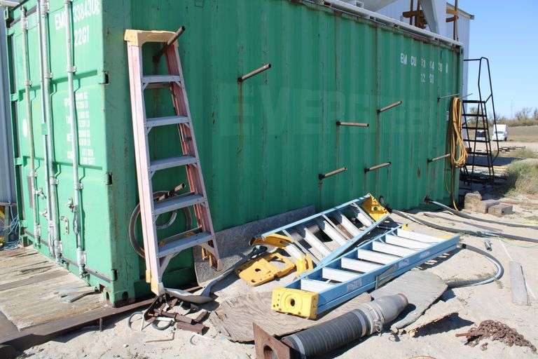 BLASTING CONEX WITH SAND HOPPER - Lawler Auction Company