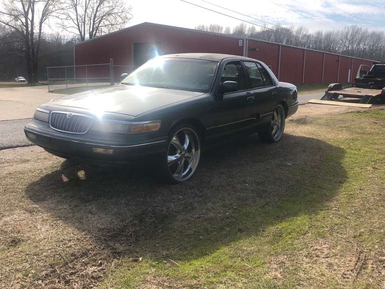 1995 MERCURY GRAND MARQUIS - Lawler Auction Company