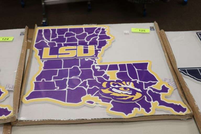 WOOD LSU SIGN - Lawler Auction Company