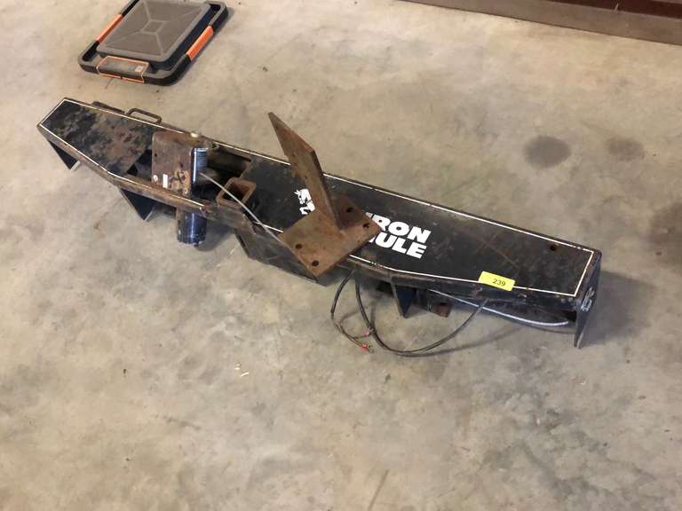 Iron Mule Custom Heavy Duty Ranch Style Rear Bumper with Trailer Assist ...