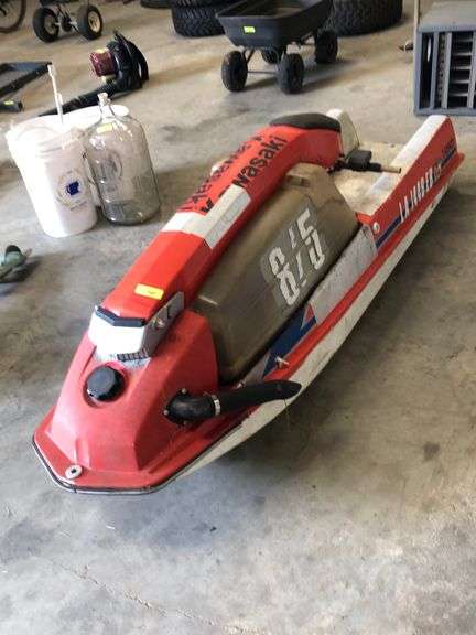 STAND UP KAWASAKI JET SKI - Lawler Auction Company